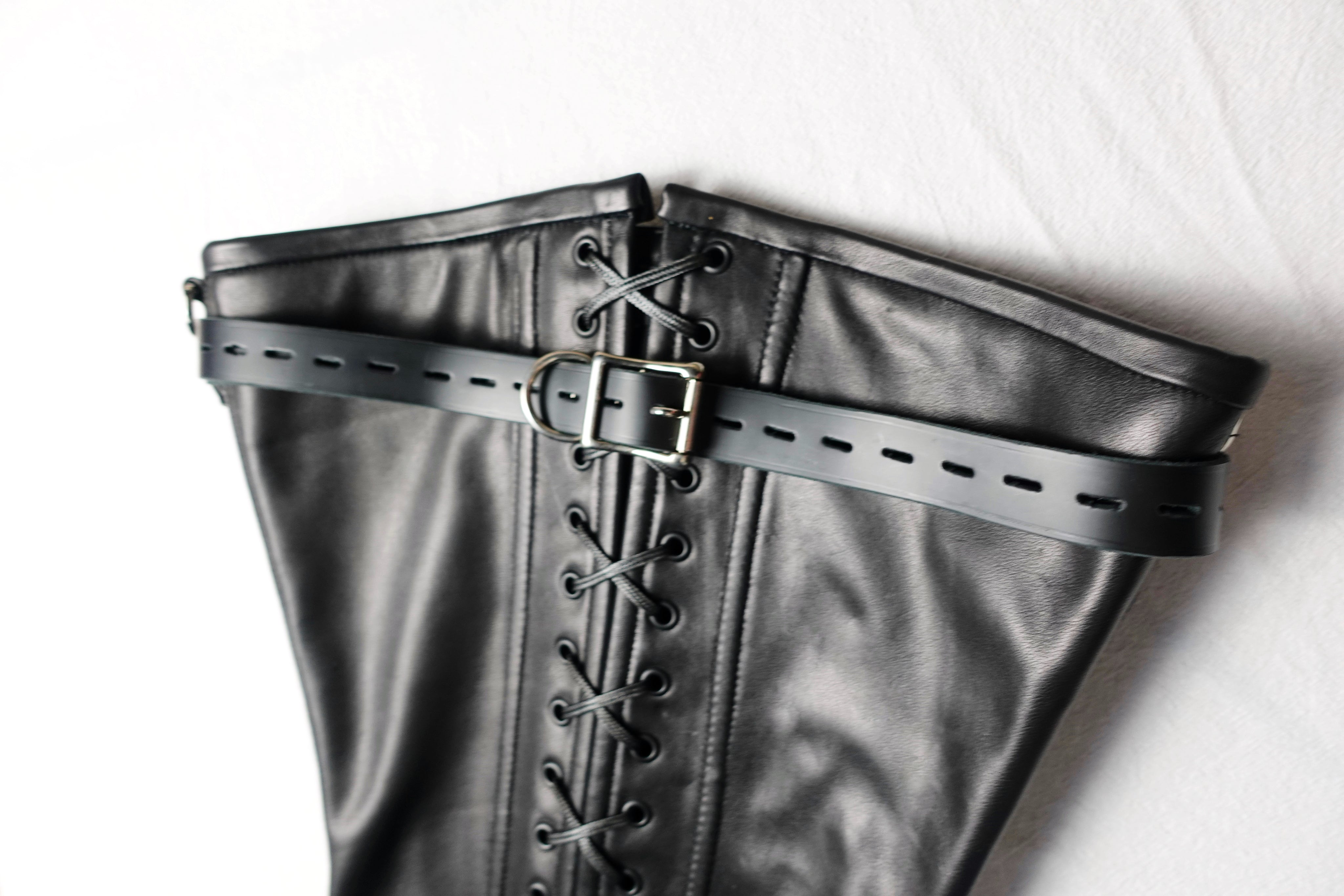 Leg binder – Leatherlover
